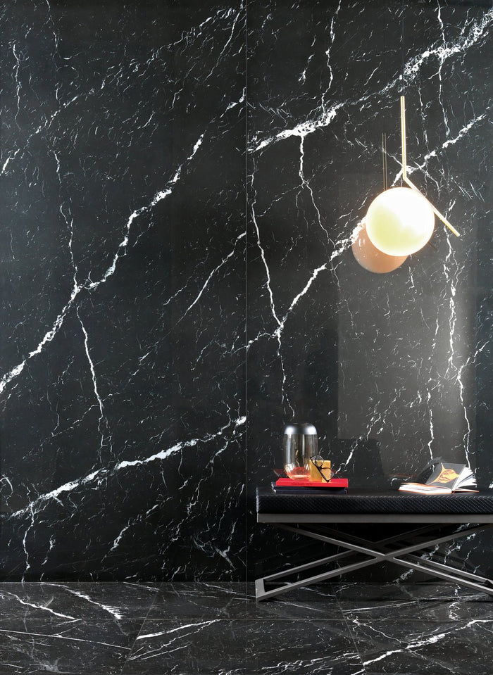 Piso tipo Mármol Roma Gold - Nero Reale | Interni